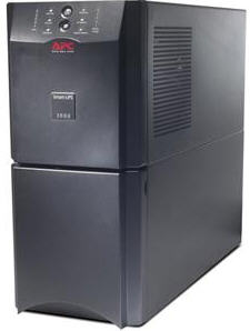 SUA3000I NO BREAK APC SMART UPS 3000VA 230V 9 OUTLET 14MIN 1/2 CARGA C/RE